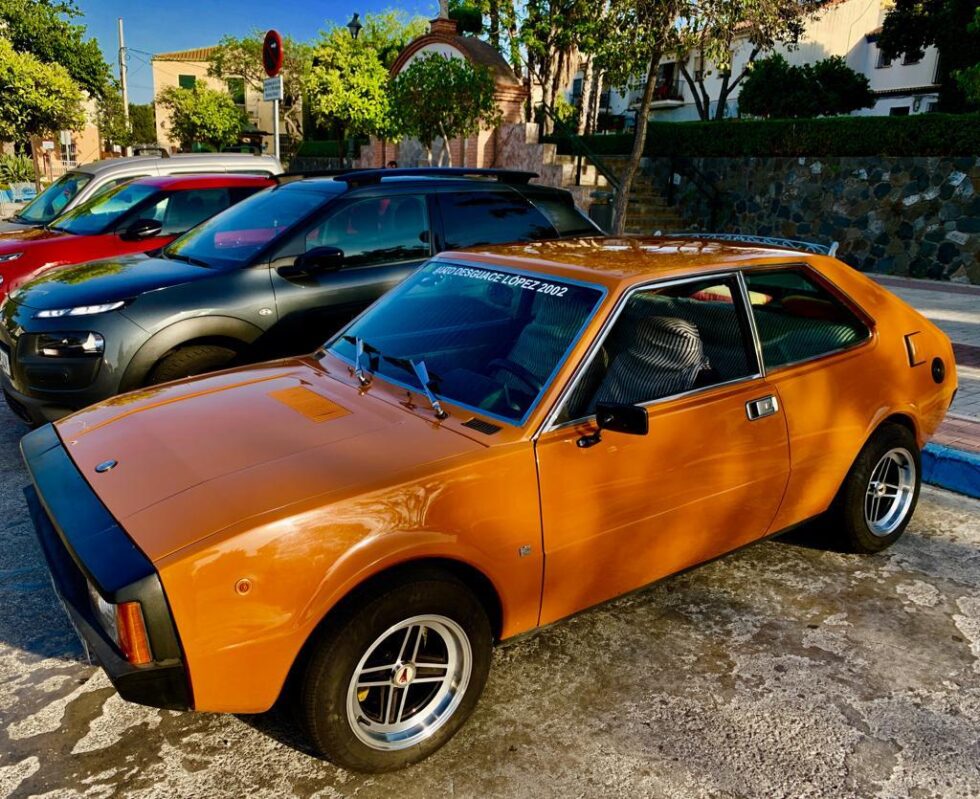 Seat Bocanegra Clásico: Elegancia y Potencia en una Joya del Pasado ...
